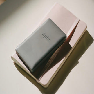 The Light Phone II – dumbwireless